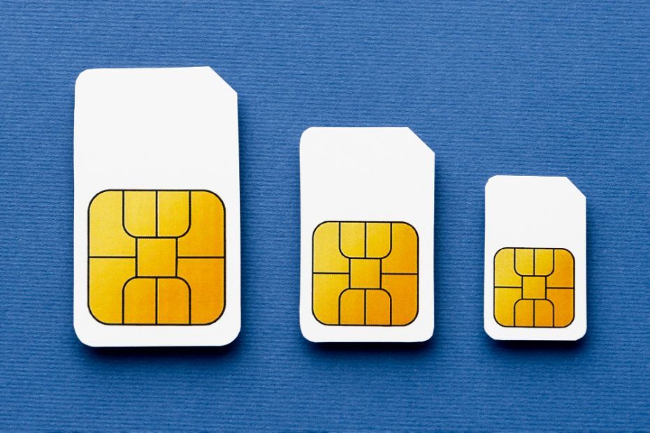 «МегаФон»: владельцы eSIM закрепились в онлайне